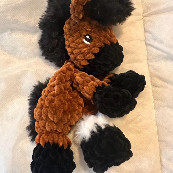 ITTY Paylin the Pony Snuggler + Stuffie 2-in-1 Crochet Pattern | No Sew ...