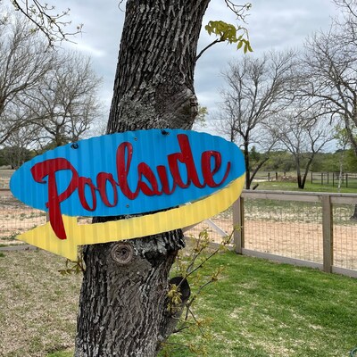 Poolside Lounge Mid-century Retro Painted Flat Metal/vintage Corrugated ...