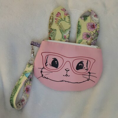 Bunny Zippy Critter PDF Pattern, Sewing Pattern, Rabbit With Glasses ...