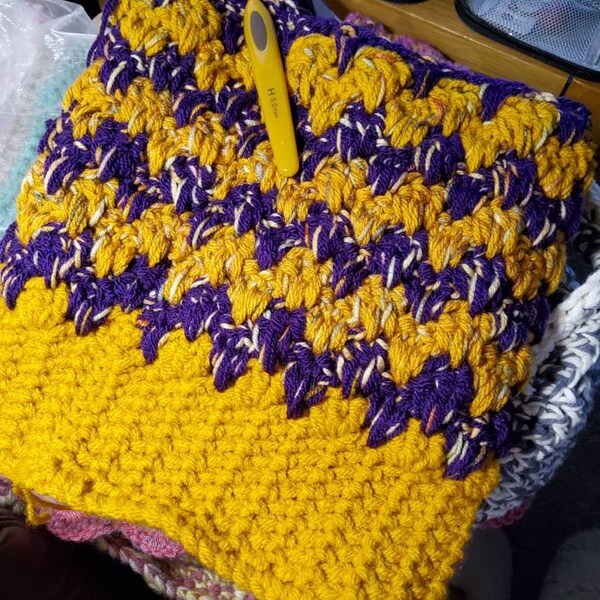 Crochet Hat Pattern:granny Square, Stitch Beanie (PDF Pattern), Photo ...