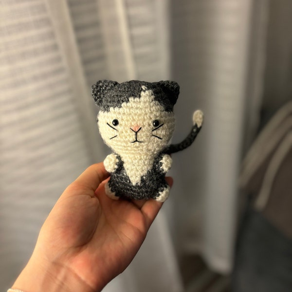 Pack of 6 Crochet Patterns Mini Cats (english, French), Crochet Animals ...