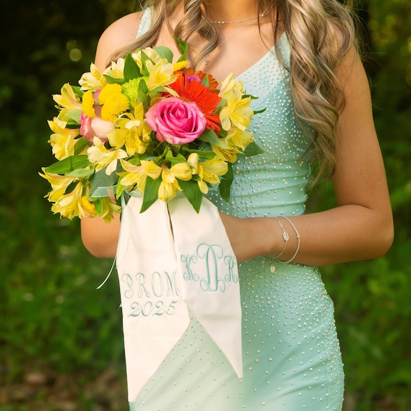 Custom Embroidered Bouquet Wrap Sash Bow HOCO Prom Bouquet Sash With ...