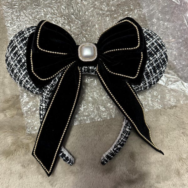 Lux Minnie Ears With Bow and Pearls - Etsy