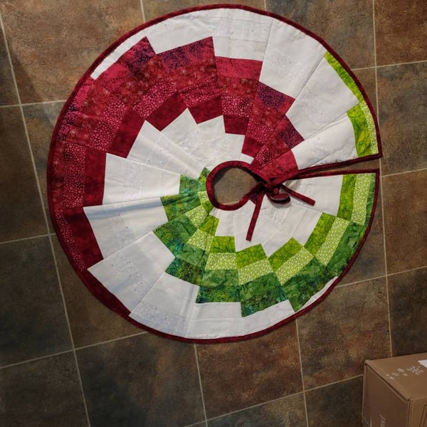 Bargello Christmas Tree Skirt Quilting Pattern From Shabby Fabrics NEW ...