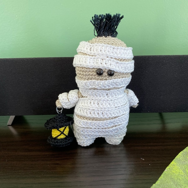 CROCHET PATTERN Little Mummy, Crochet Mummy, Amigurumi Mummy Pattern ...