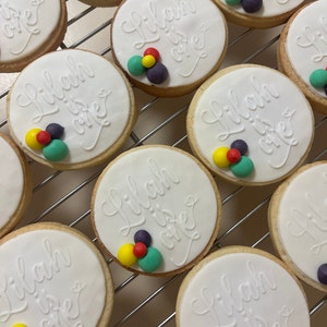 Personalised One Cake Plaque Cake Fropper Cake Charm Cake Topper Front ...