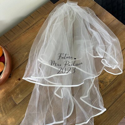 Bride Dino Dinosaur Print Hen Party Veil Bride Wedding - Etsy UK