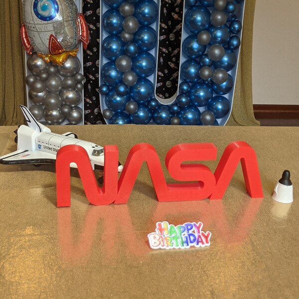 3D Printed NASA Worm and Meatball Displays for Wall or Desk - Etsy