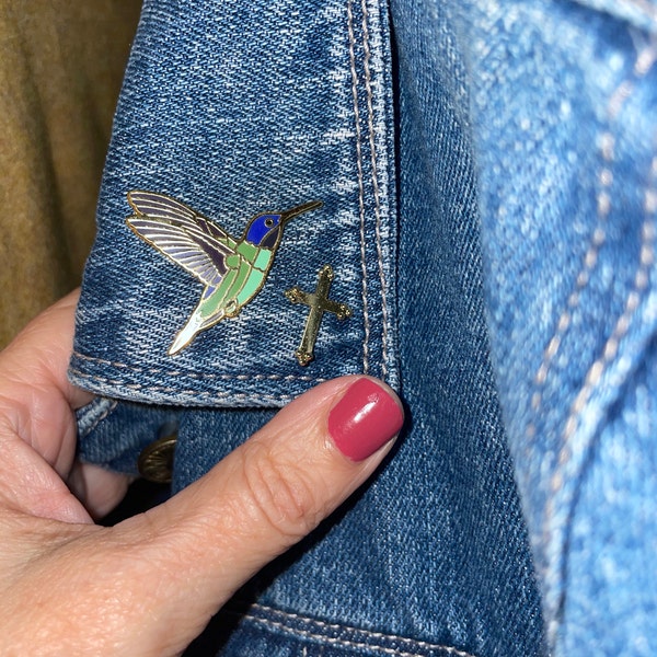 Hummingbird Enamel Pin - Bird Enamel Pin- Enamel Lapel Pin - Etsy