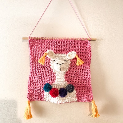 Crochet Alpaca Wall Hanging Wall Hanging Pattern, Tapestry Crochet ...