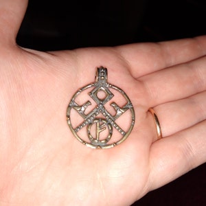 Frigg Goddess Symbol. Love and Family Talisman. Scandinavian | Etsy