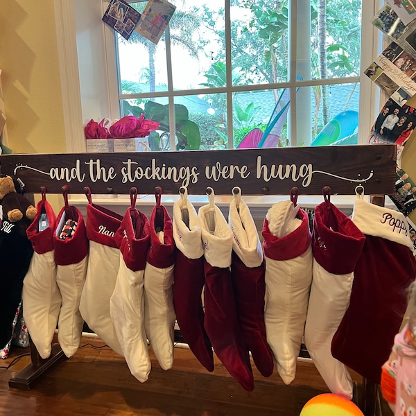Free Standing Stocking Holder Stand, Custom Christmas Stocking Stand ...