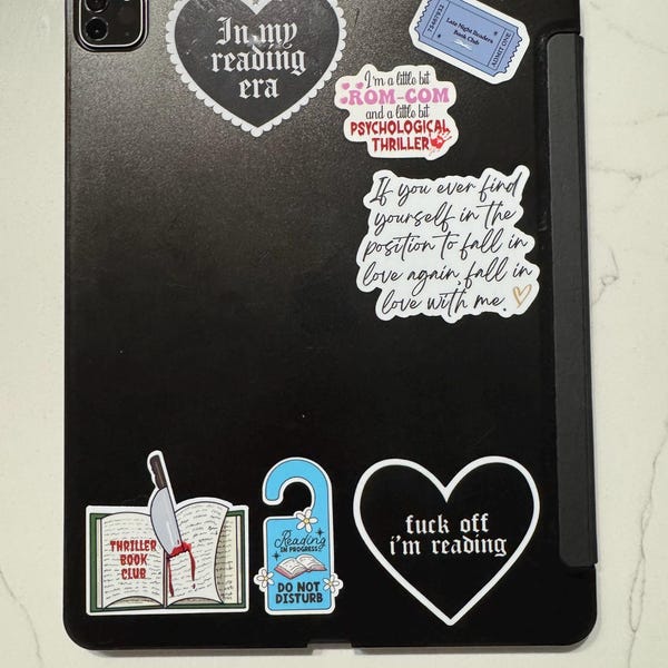 A Reader Lives a Thousand Lives, Stickers for Kindle/laptop, Book Lover ...