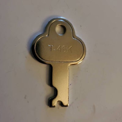 Trunk Lock Key t-46k T46 3815 3835 Trunk Chest Steamer Vintage Antique ...