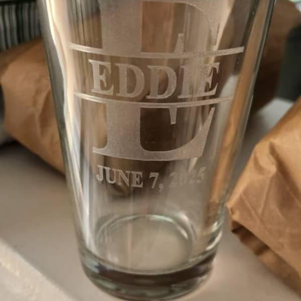 Engraved Split Monogram Beer Mug Glass, Custom Beer Glass,personalized ...