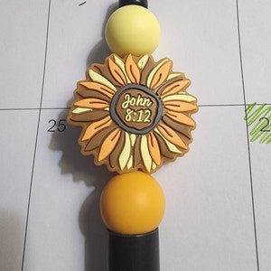 Orange Buck Focal Beads and Camouflage 15mm Silicone Bead Mix ...