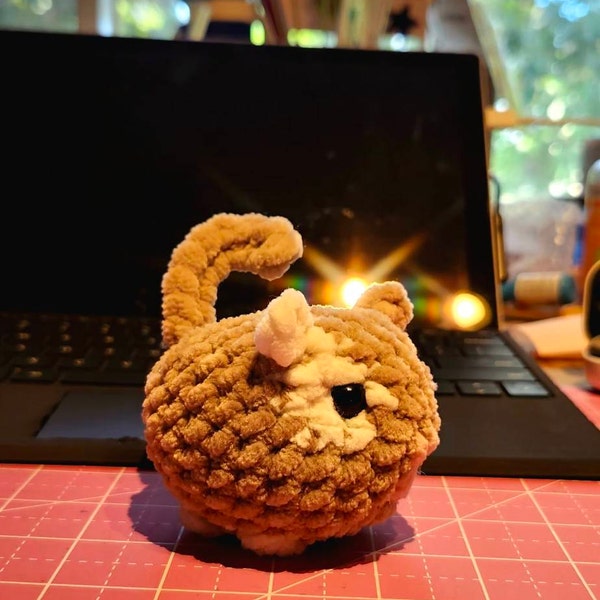 Mini Chonky Cat FREE NO SEW Crochet Pattern | Quick and Easy | Beginner ...