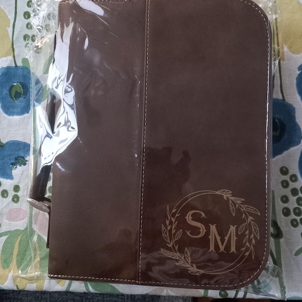 Custom Engraved Leather 3 Ring Binder Portfolio, Personalized Letter ...