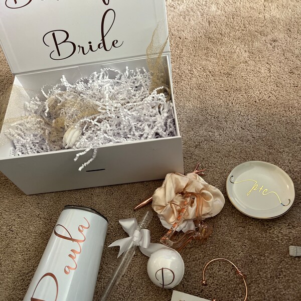 Bridal Gift Box, Bride to Be Gift Box, Personalized Bridal Gift Box ...