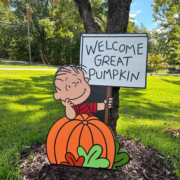 Welcome Great Pumpkin Snoopy Outdoor Halloween Decoration - Etsy