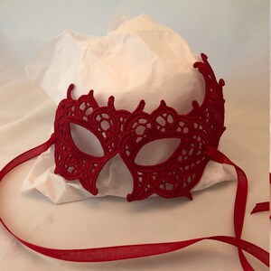 Peacock Embroidery Design Contour Stitch Embroidery Pattern | Etsy