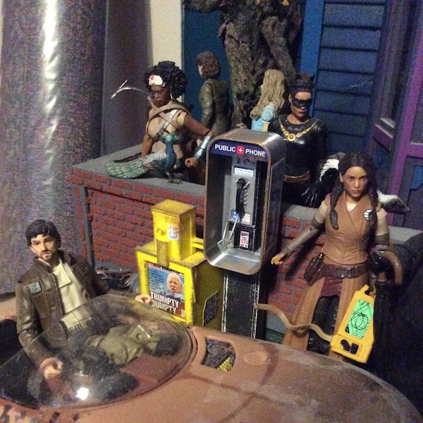 NYC Street Bin Trash Can for Diorama - Etsy