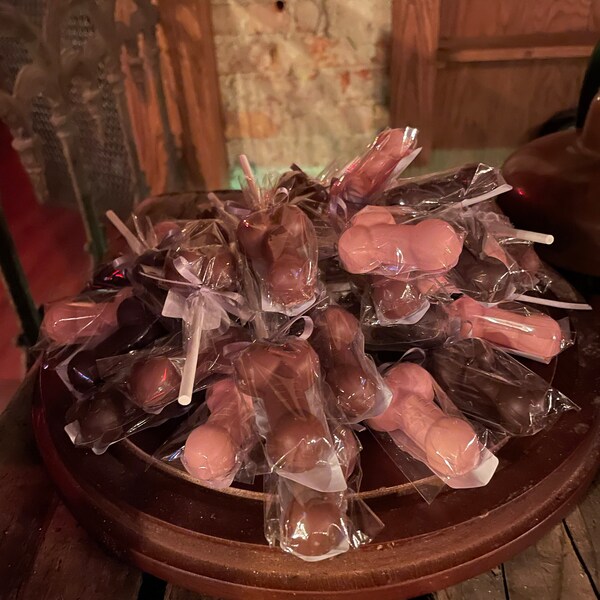 4 Diamond Shaped Chocolates Chocolate Diamonds Chocolate Diamond ...