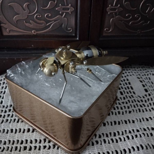Steampunk Bee Decor Metall Bee Art Metlehoney Bee Sculpture Home Decor ...