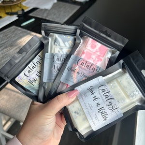 Skin of a Killer Snap Bar Style Wax Melt / Exotic Amber, Fresh Bergamot ...