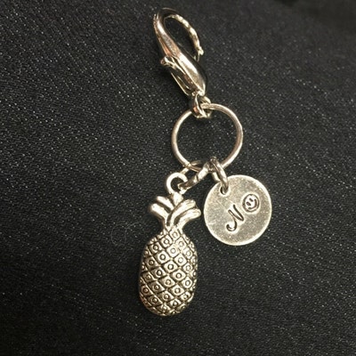 PINEAPPLE KEYCHAIN Personalized With Initial Charm Pineapple Keychain ...