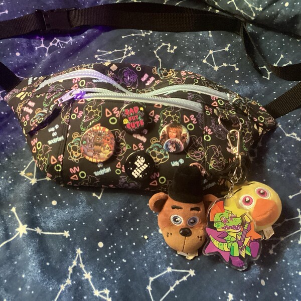 Sloth Themed Fanny Pack / Belt Bag With 3 Zippered Pockets. Great Gift ...