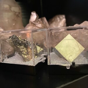 HACKMANITE Heart Gemstone UV Reactive Mineral With | Etsy