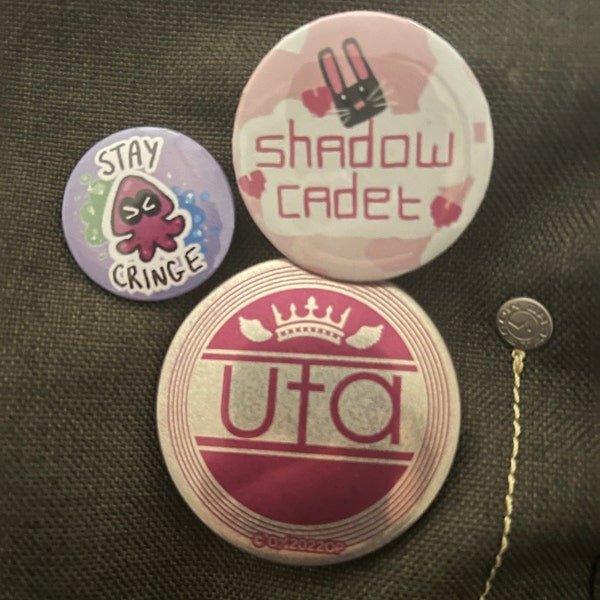 Mouthwashing Character Badges - Etsy