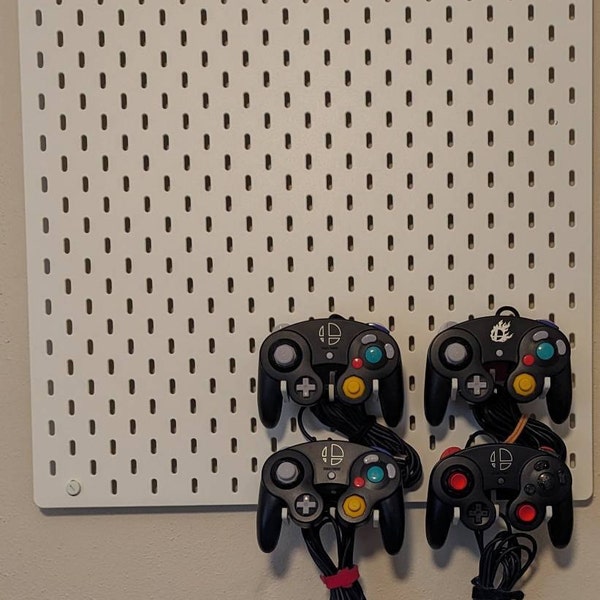 Nintendo Gamecube Controller Mount Display for IKEA Skadis and Uppspel ...