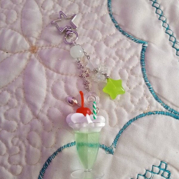 Sunday Ice Cream Soda Keychain / Cute Jewelry Charm Bead / Sunday ...