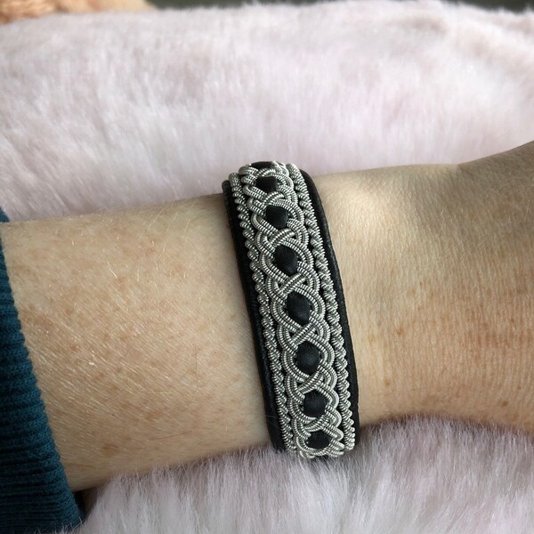 Sami Bracelet NARRE in Reindeer Leather | Handmade Saami Woven Jewelry ...