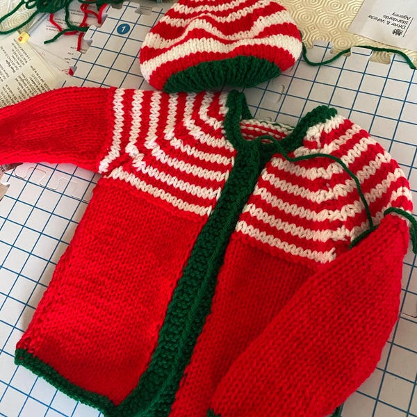 Ladies Sweater Knitting Pattern Turtleneck Roll Neck Chunky / Bulky ...