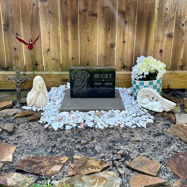 Custom Pet Memorial Stone for Dogs | Honor Your Terrier, Retriever, Pug ...
