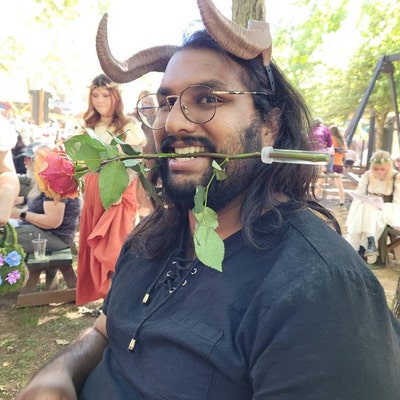 Kolsun Large Swooped Back Horns - Etsy