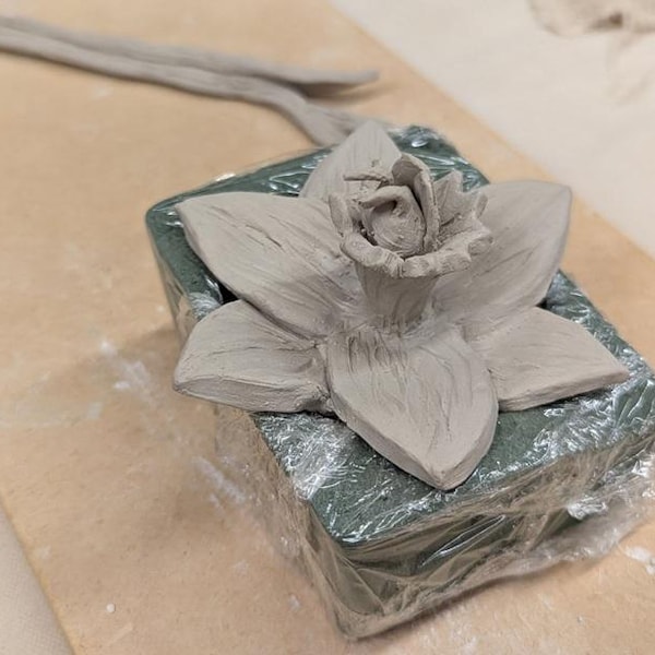 Clay Daffodil Template | Ceramic Daffodil Template | Pottery Daffodil ...