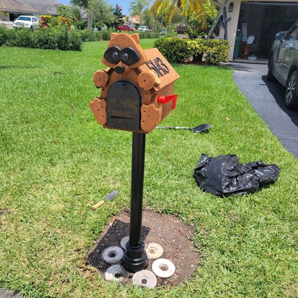 Pine Amish Mailbox Raccoon Design With Metal Insert USPS Approved ...
