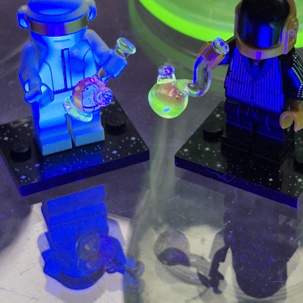 5-piece Trippy Neon Minifigure Glass Replica Beaker Set - Etsy