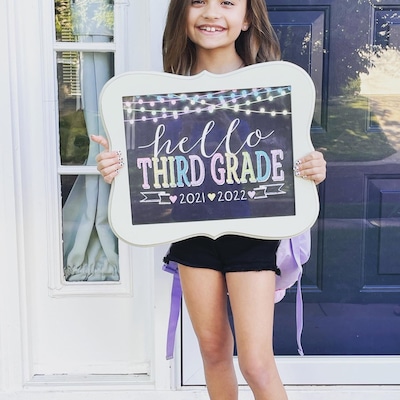 1st Day of 3rd Grade Sign 1st Day of School Signs Printable 2024 Hello ...