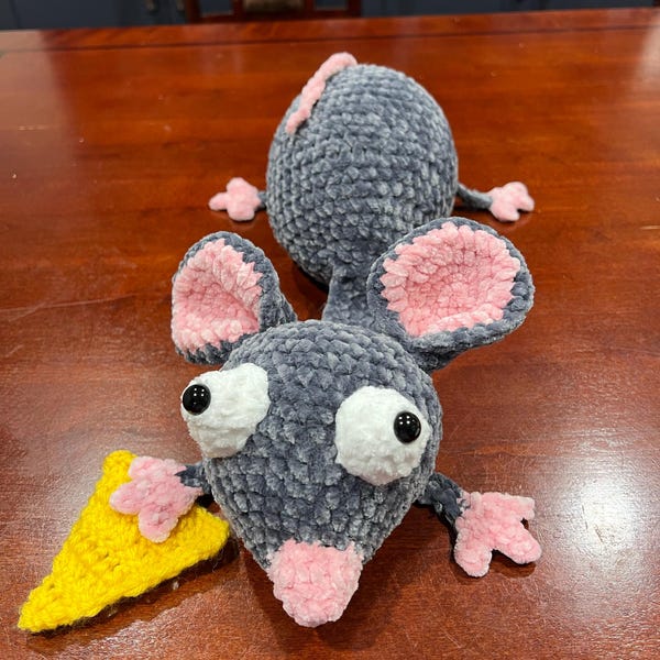 Crochet Mouse Door Stop Pattern: Weighted Rodent Home Decor (PDF ...
