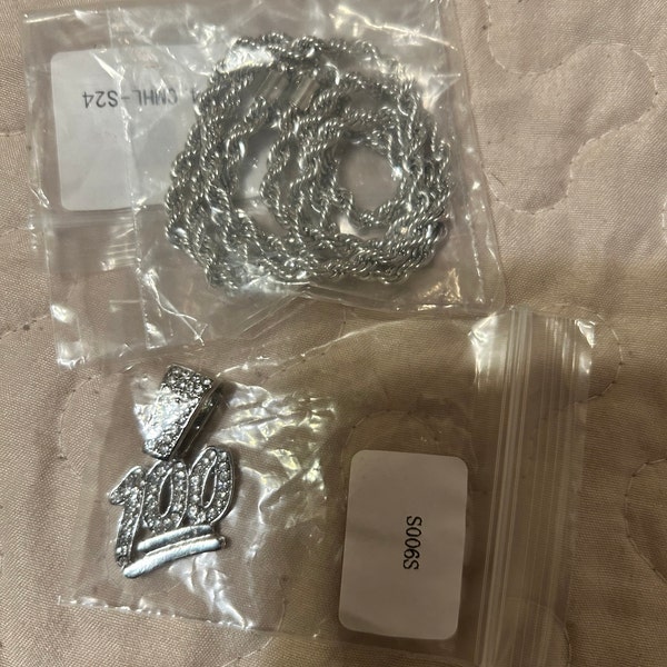 15 Inch Simple Cursive “MARIA” Name Necklace With Heart | 14K Gold or ...