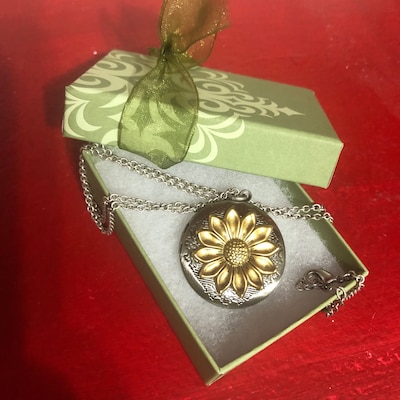 Gold Sunflower Locket Vintage Style Garden Wedding Bridesmaid Gift Boho ...