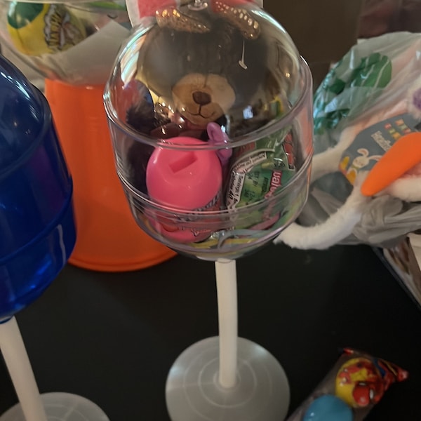 Giant Tutsi Pop With Base Birthday Party Favors Party Candy Bags Giant ...