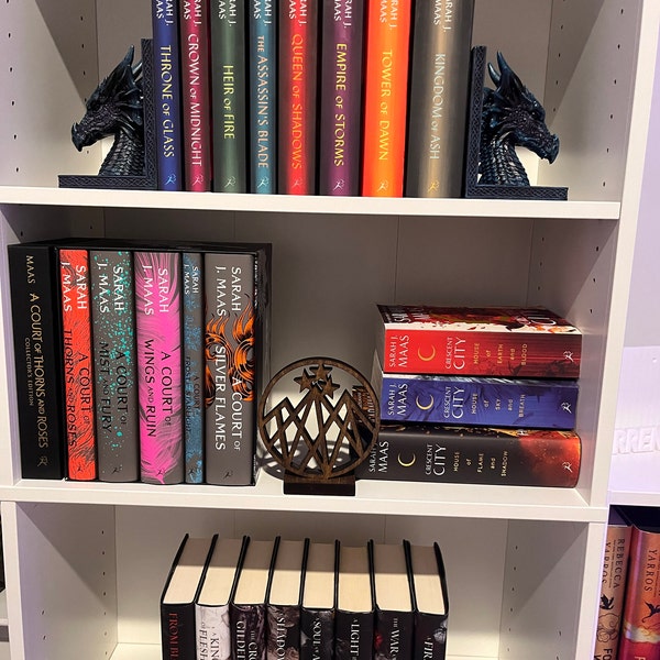 ACOTAR Wooden Bookshelf Decor Velaris Mountains - Etsy