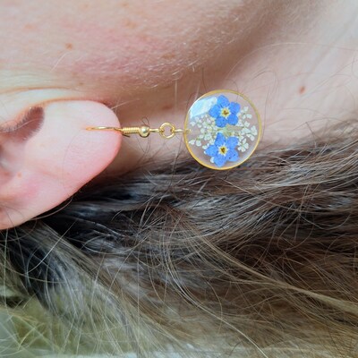 Handmade Resin Violet Flower Earrings, Pressed Real Flower Resin ...
