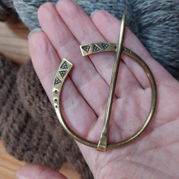 Viking Saxon Penannular Fibula Cloak Pin Brooch - Etsy